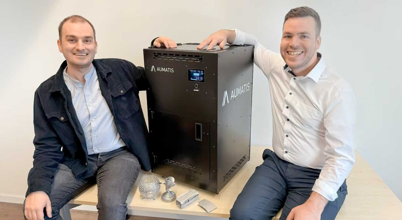 Aumatis AX-150: Desktop-Feinguss macht aus 3D-Drucken Metallteile